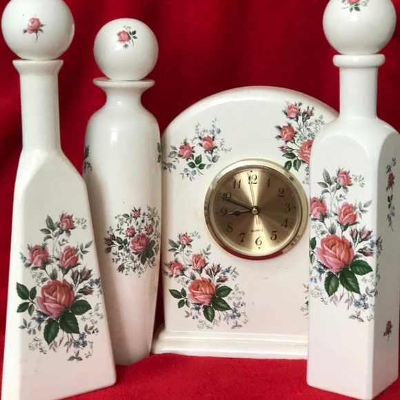 Other | Vintage Setceramic Clock And Vases With Tops | Poshmark